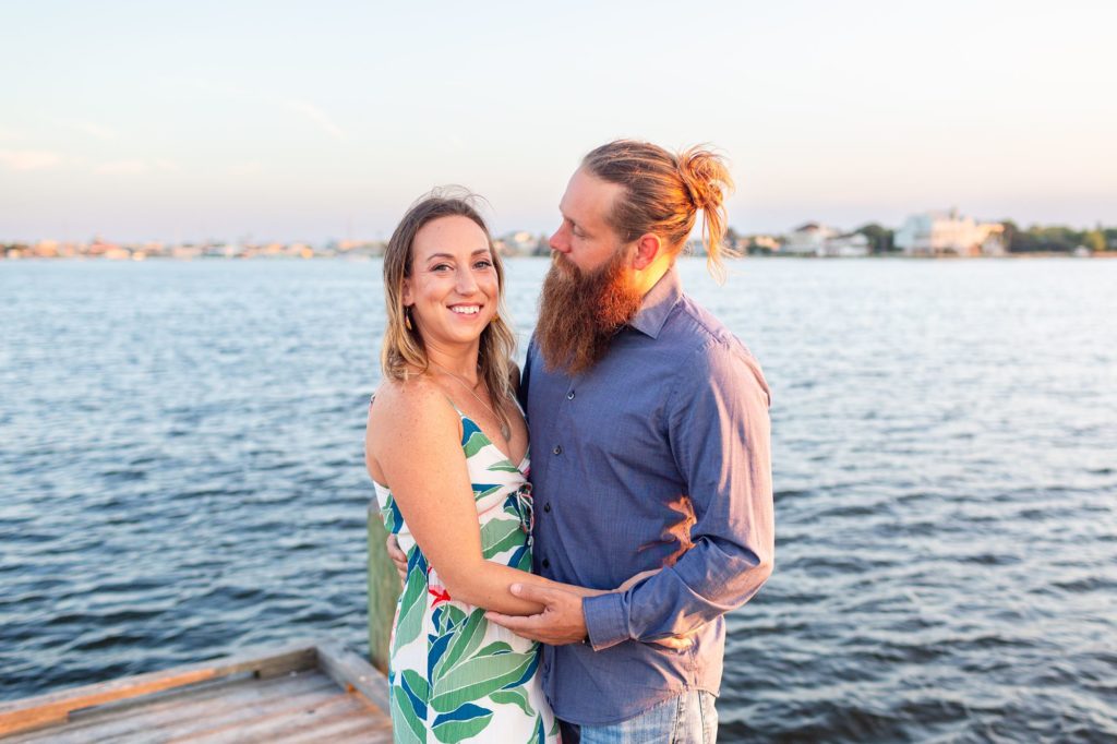 Lee and Joe Jamail Bay Park Couple Session - degreesnorthimages.com